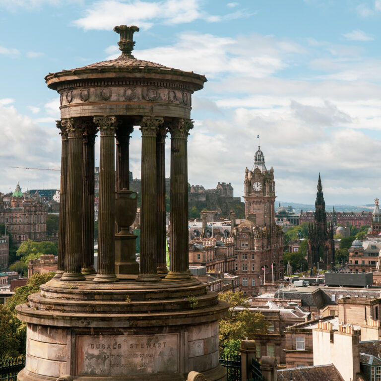 Edinburgh Murder Mystery Trail | #1 Edinburgh Treasure Hunt | Killer Trails